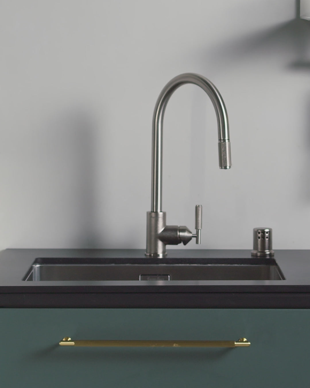 Buster + Punch Dual Spray Pull-Out Mixer Kitchen Faucet – Made in Italy ...